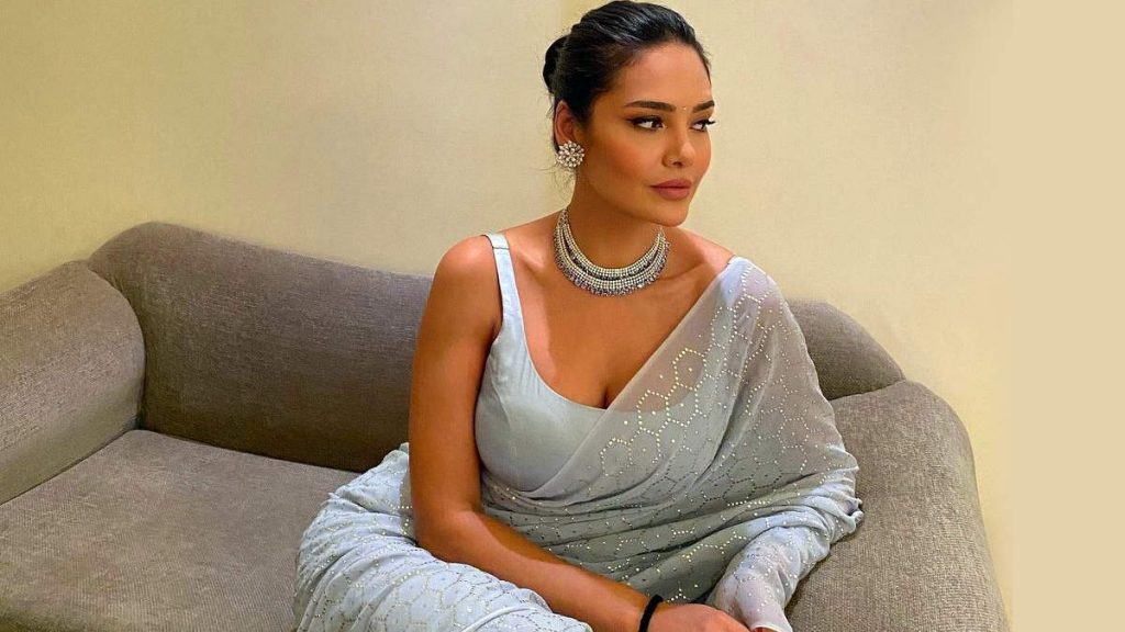 Esha Gupta Biography - Indian actress and former Miss India International