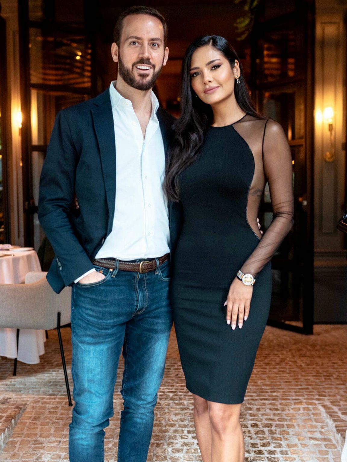 Esha Gupta Biography - Indian actress and former Miss India International