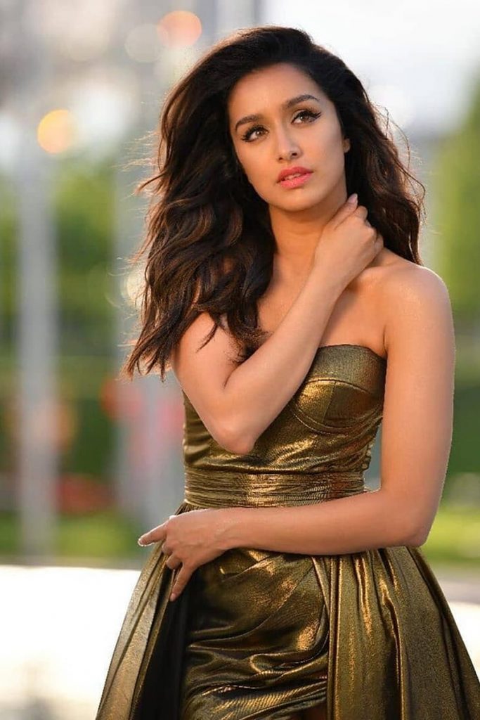 Shraddha Kapoor Biography- One of India's Highest-Paid Actresses