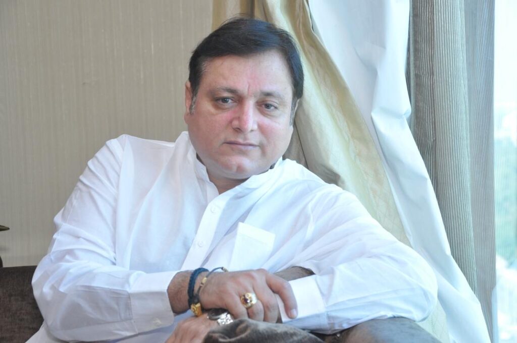 Manoj Joshi Biography: The Iconic Face of Drama and Comedy