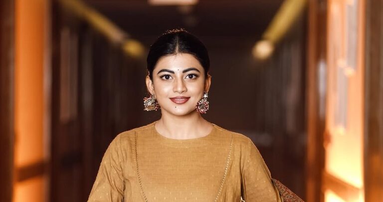 Anandhi Biography: From Bus Stop to Kayal Stardom